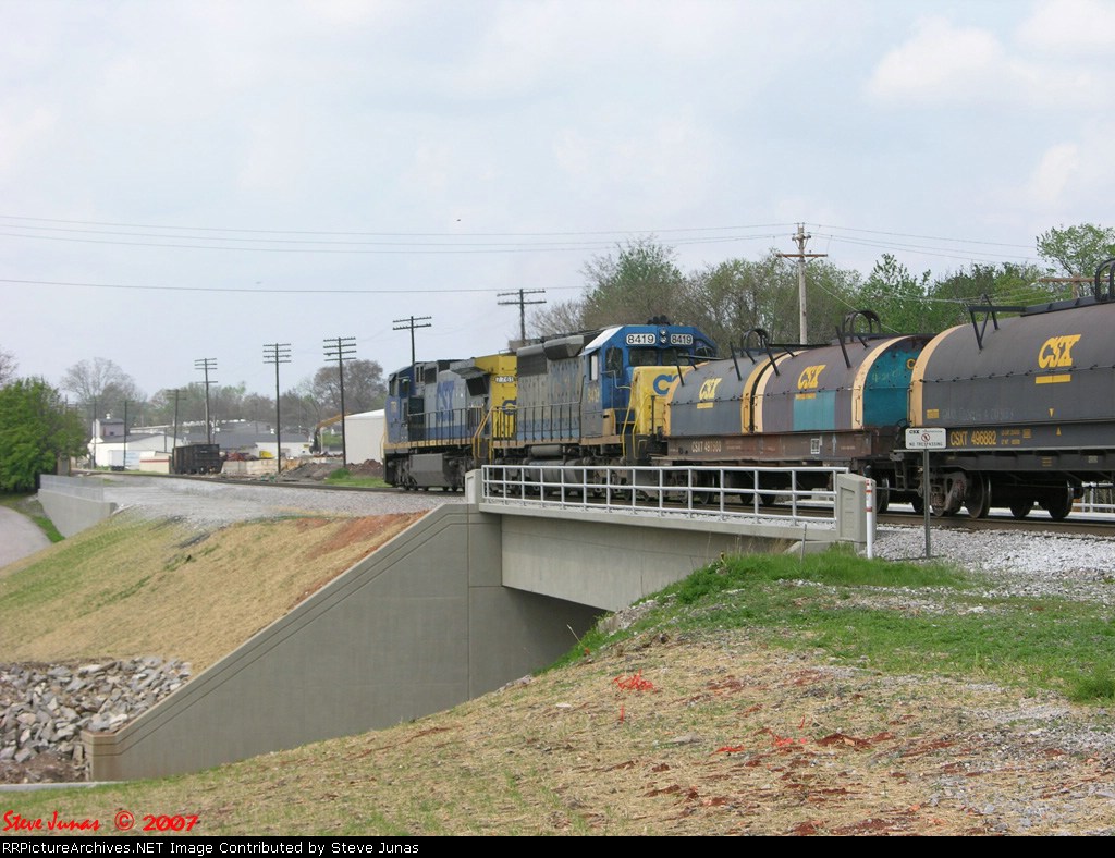 CSX 7761,8419